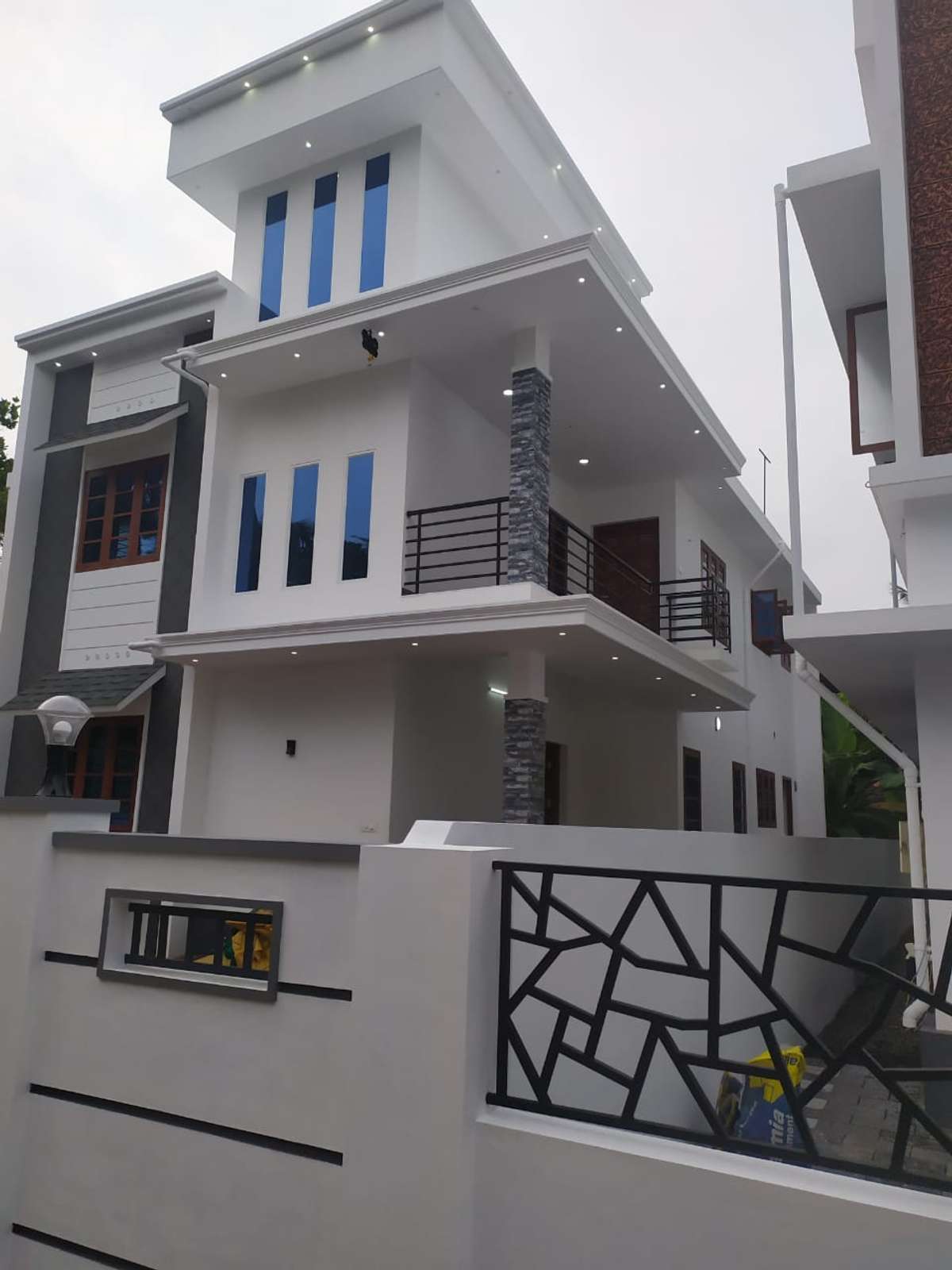 Designs by Painting Works Rajesh KR, Ernakulam | Kolo
