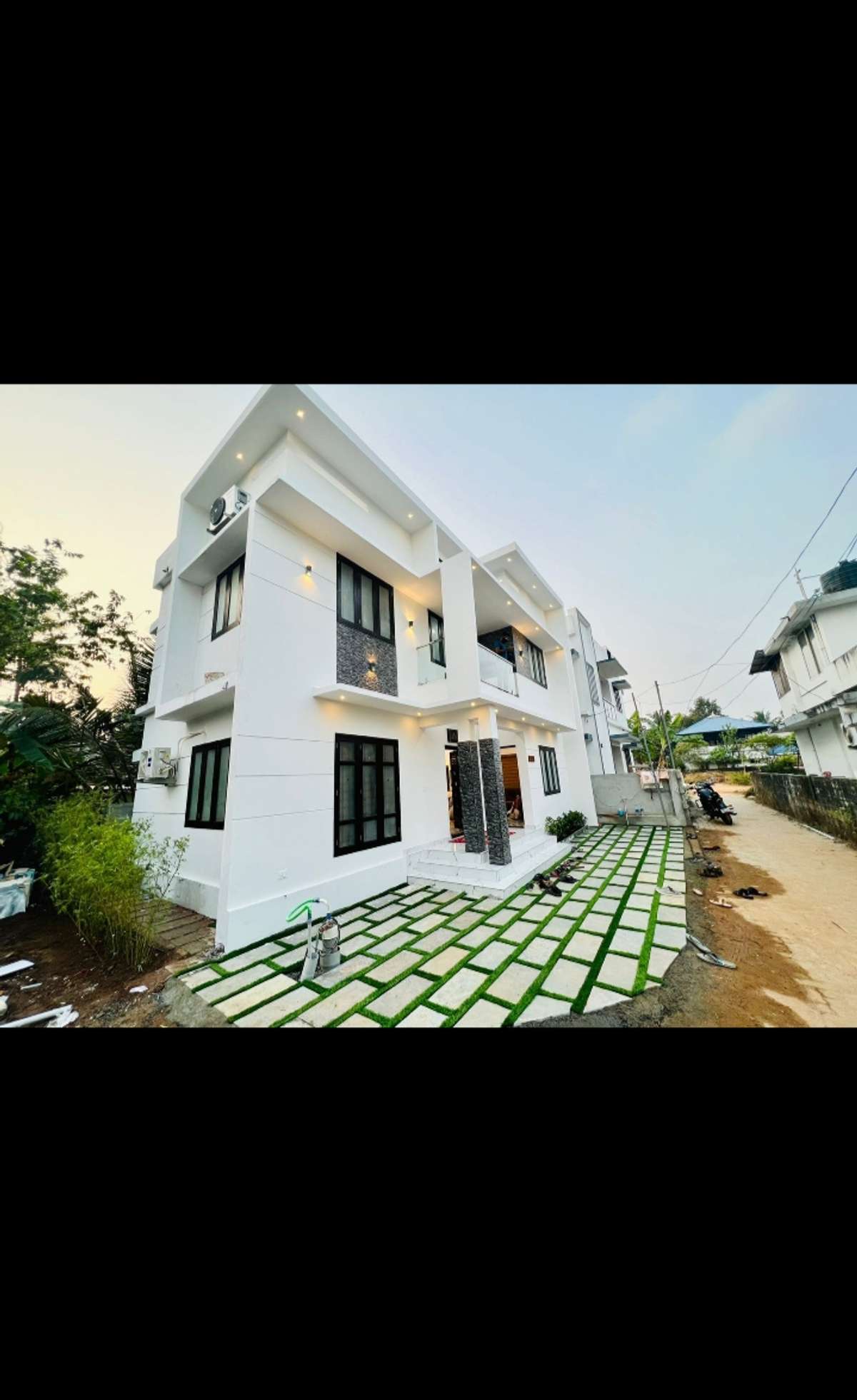 Exterior Designs by Painting Works jithin Joseph , Ernakulam | Kolo