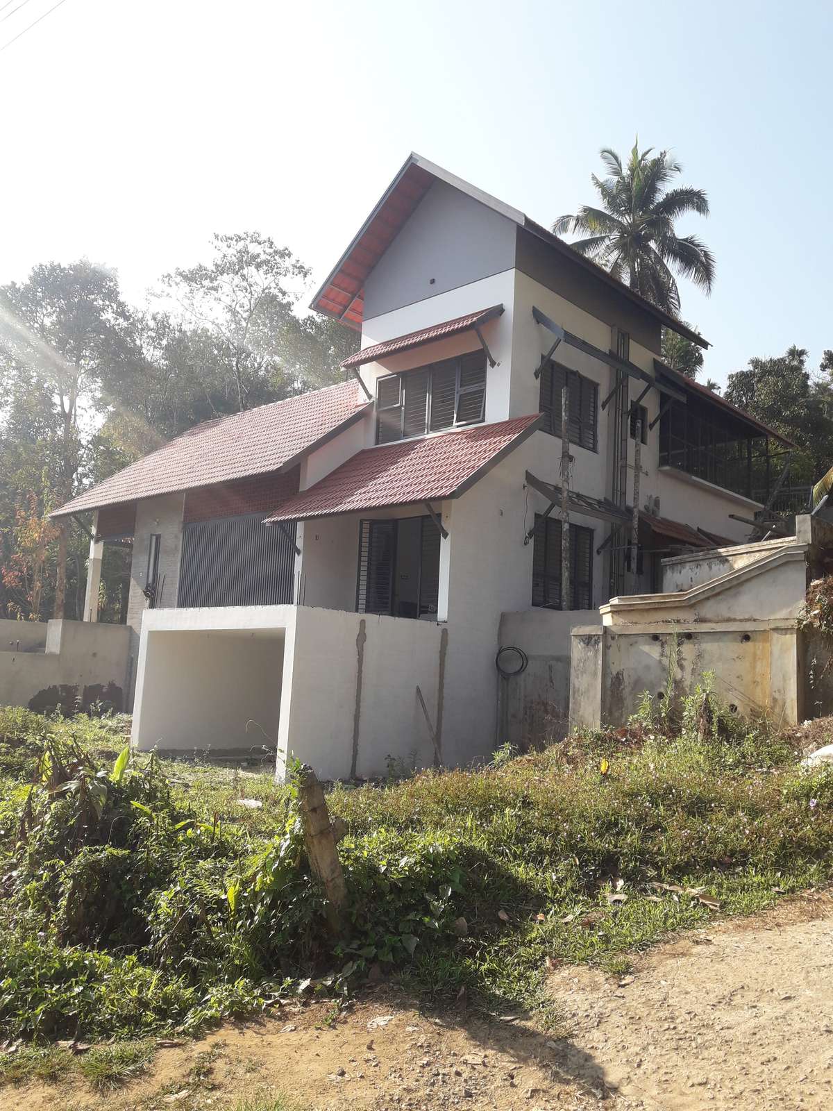 Exterior Designs by Interior Designer Rajeev pk Rajeev, Thrissur | Kolo