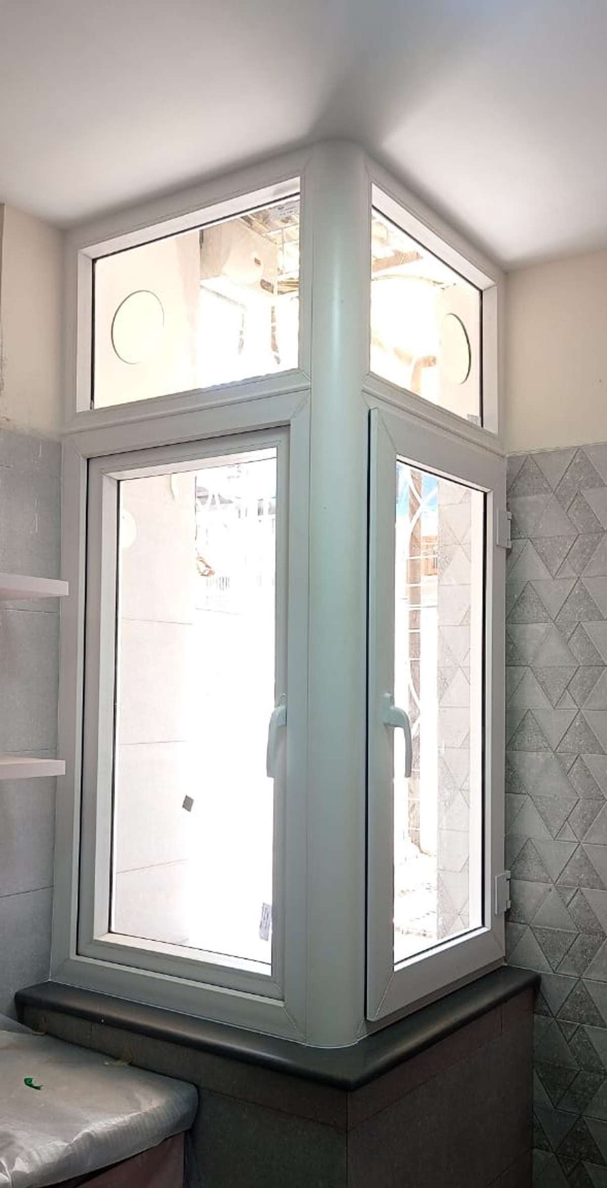 Window Designs by Glazier Jaiprakash शेखावाटी, Gurugram | Kolo