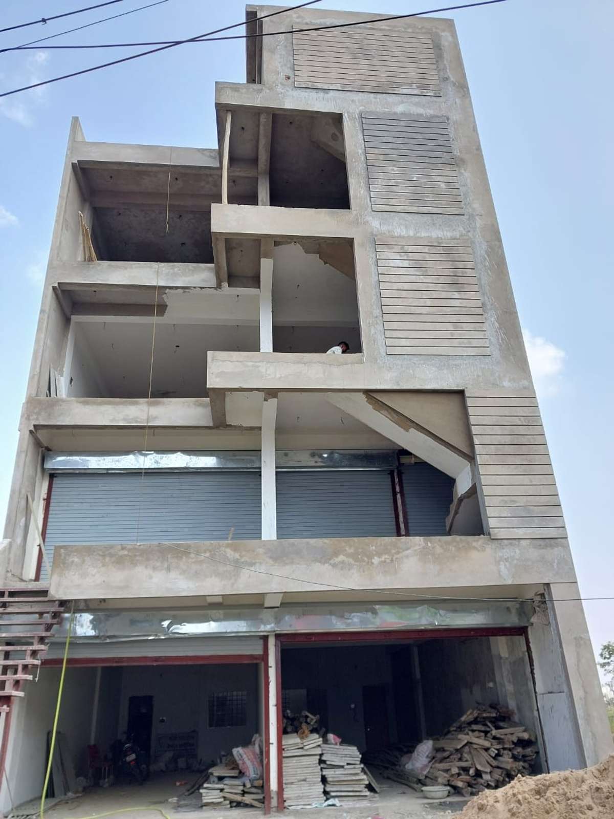 Exterior Designs by Contractor syed armaan, Bhopal | Kolo