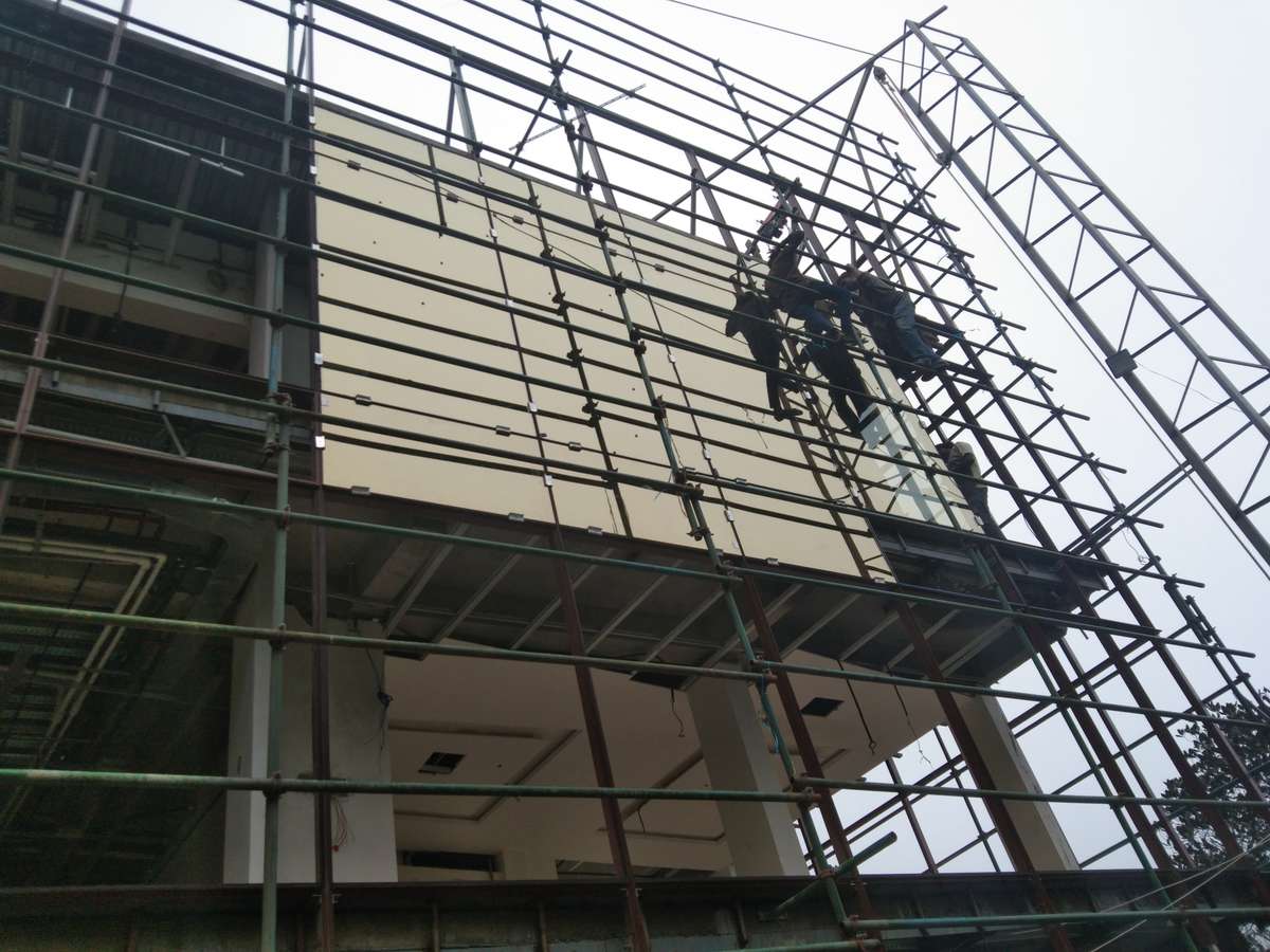 Wall Designs by Glazier Rajeev Palamoottil, Thiruvananthapuram | Kolo