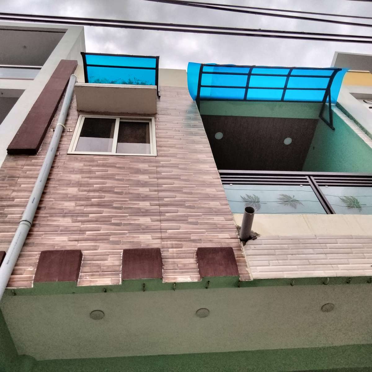 Exterior Designs by Building Supplies saddu mansuri, Indore | Kolo