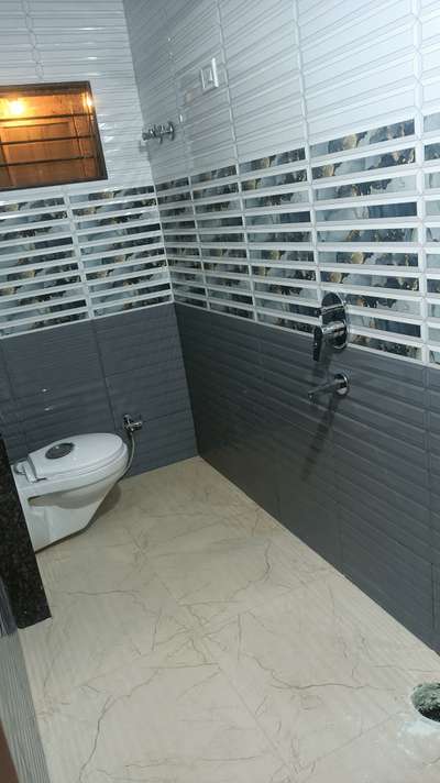 Bathroom Designs by Building Supplies Mukesh Pareek, Indore | Kolo Bathroom Designs by Building Supplies Mukesh Pareek, Indore | Kolo