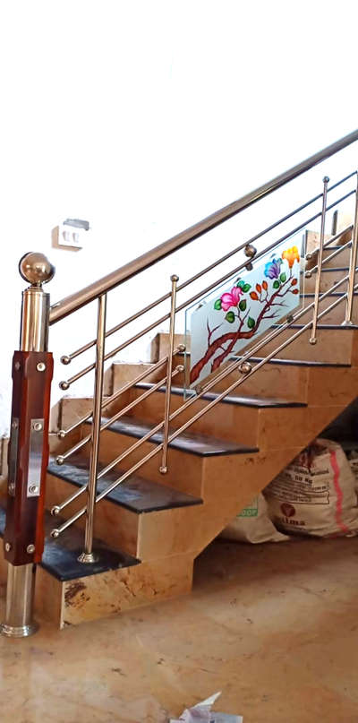 Modern Staircase Design Ideas from NCR & Kerala, India